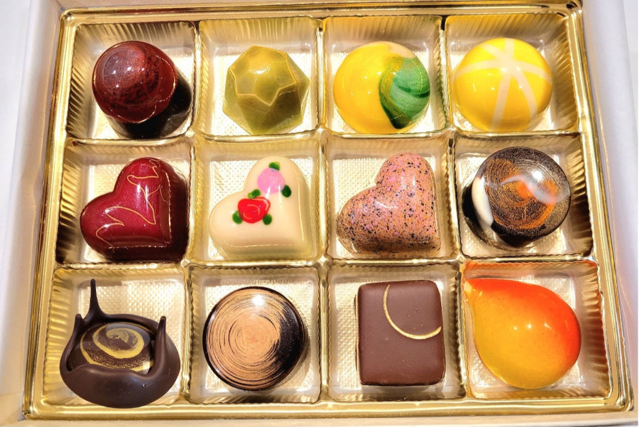 12-Piece Custom Bonbon – Sweet Designs by Kathy
